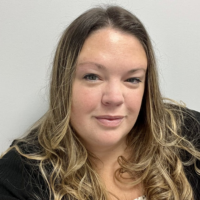 Interview with Kara Ivey: Resin Ocean Master – LOLIVEFE, LLC